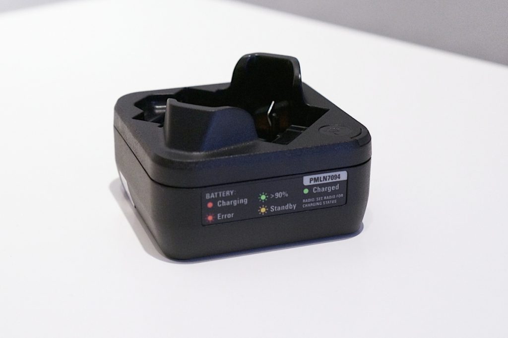 Motorola Solutions PMLN7094A single charger | Elektronika Naglič